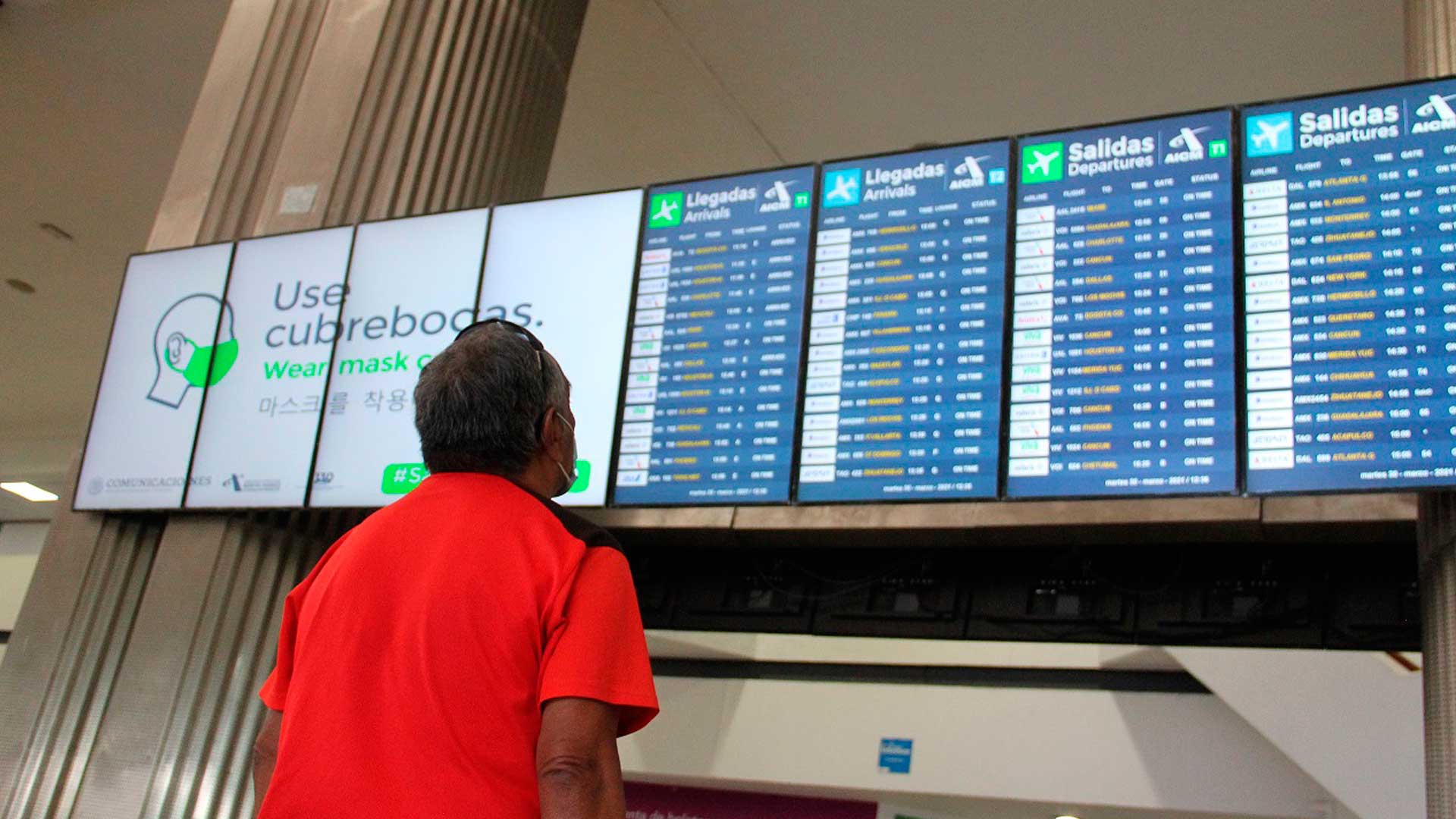 Nuevos horarios de vuelos en las pantallas del AICM: ¿cómo evitar confusiones?