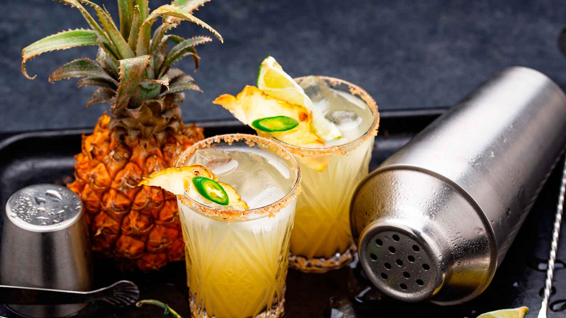 Haz touch down con estos cocteles para disfrutar del Super Bowl