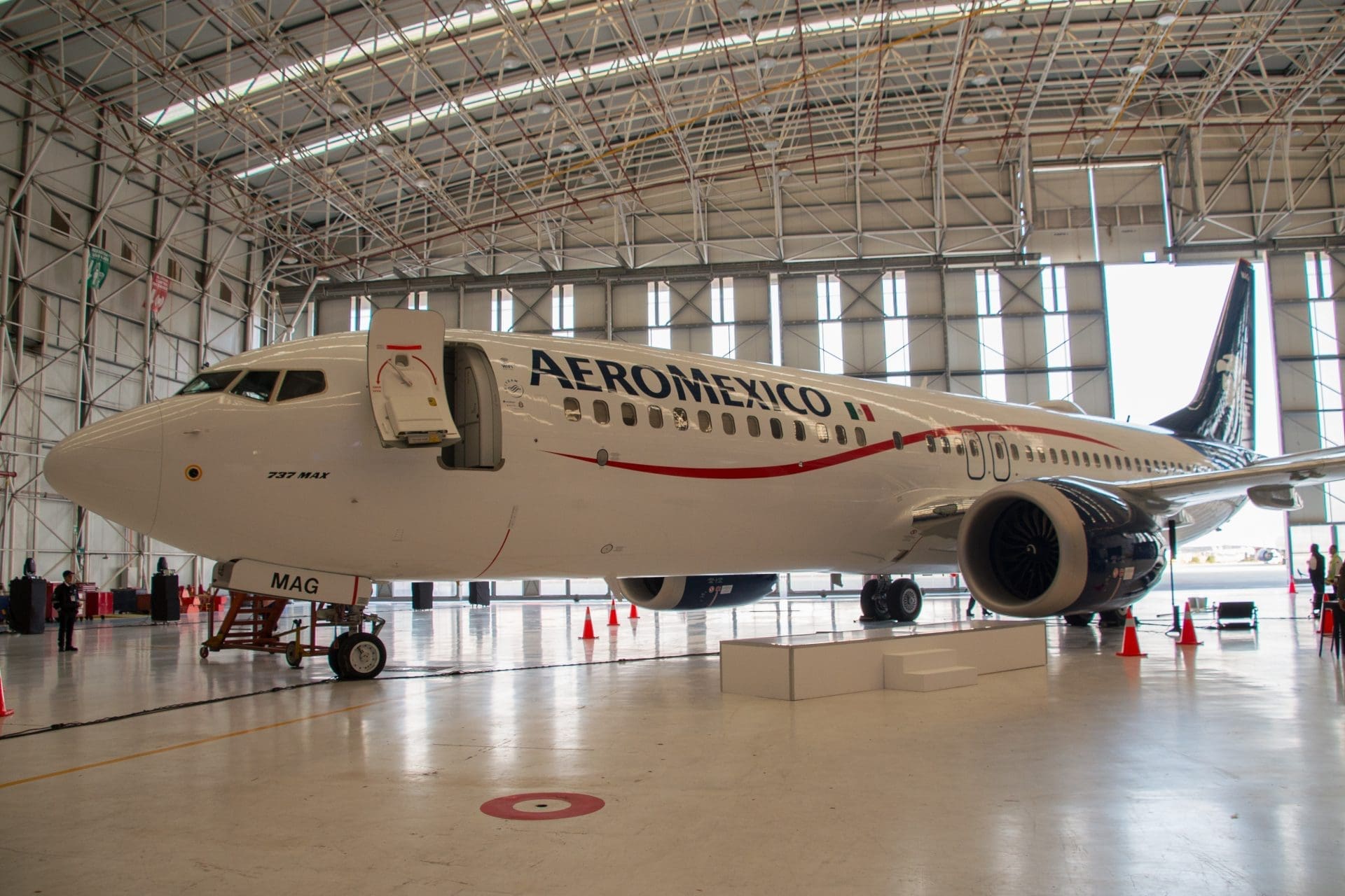 Aeroméxico presenta uno de los aviones más modernos del mundo