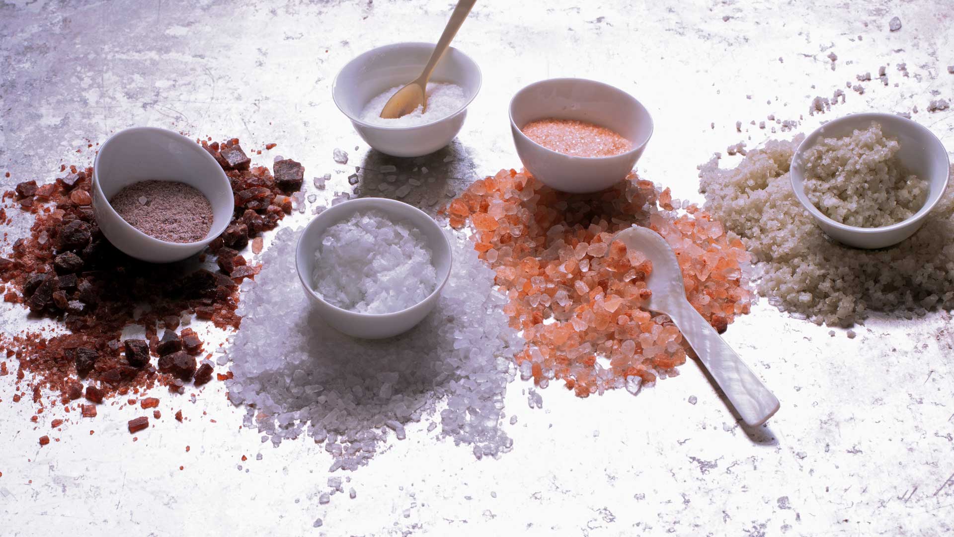 Por qué la sal es el sabor de la vida: historia, datos y tips para cocinar