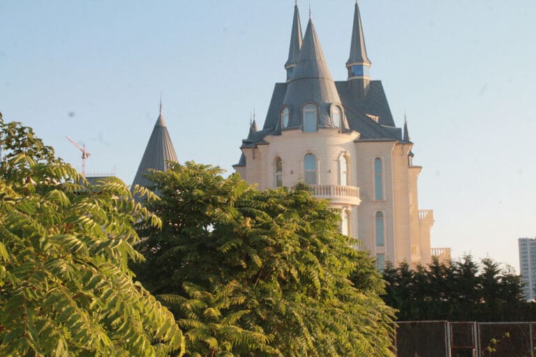 Castillo de Odesa: de "casa de Harry Potter" a desastre de guerra