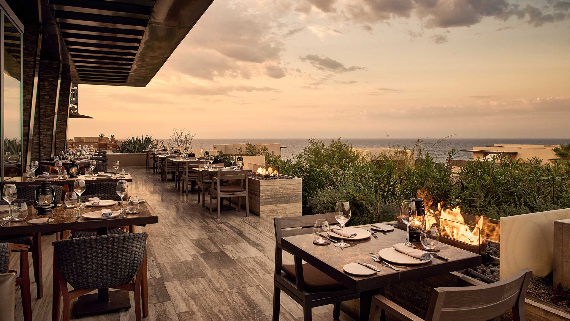 Humo, el restaurante en Los Cabos de parrilla latinoamericana