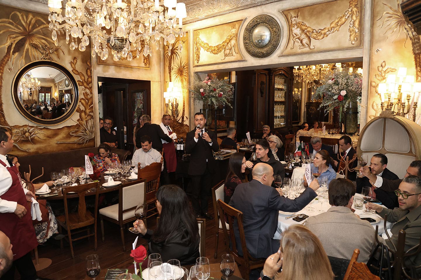 Celebración panelistas de Food and Travel Reader Awards 2024