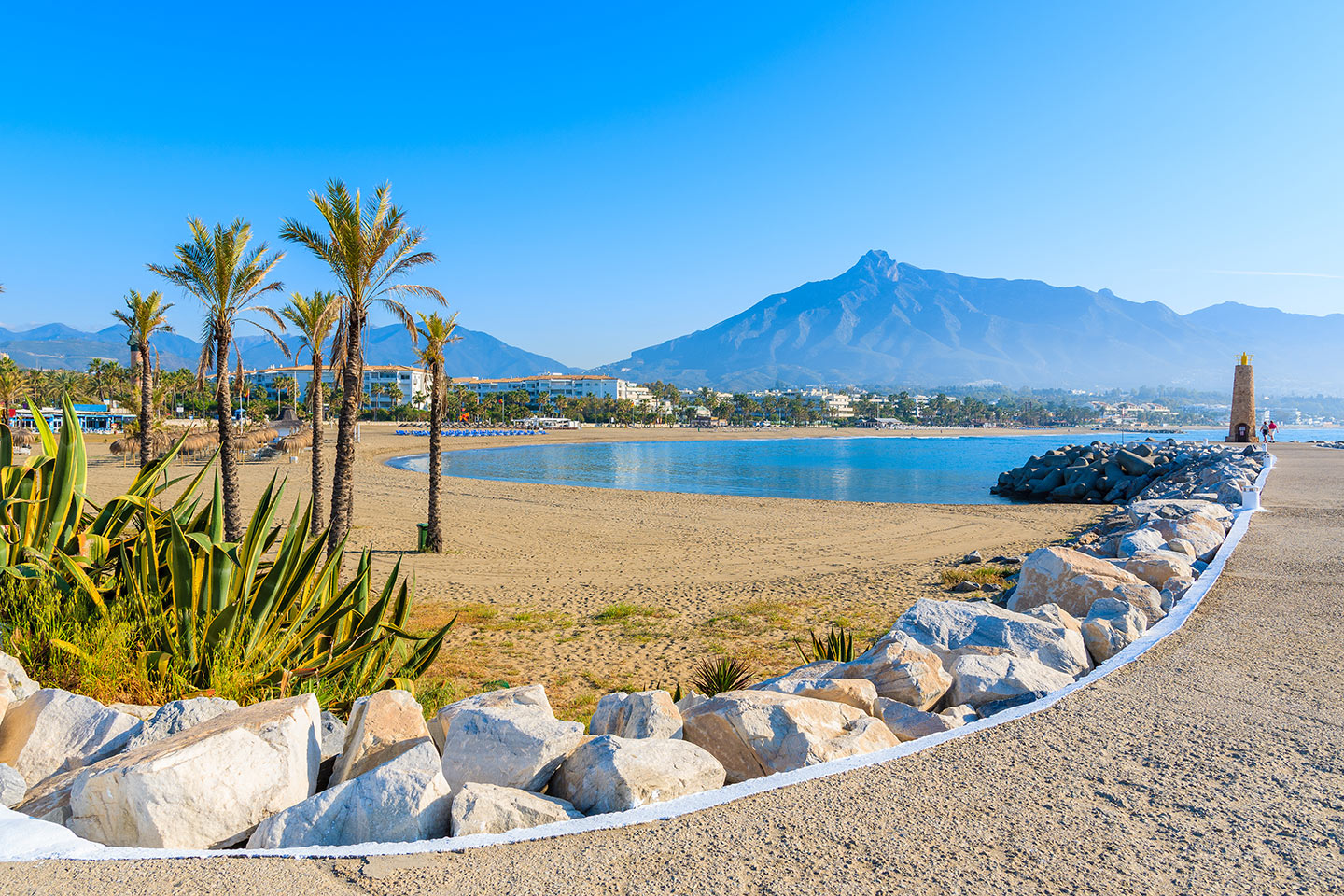 Marbella, el destino español que enamora con sus playas y cultura